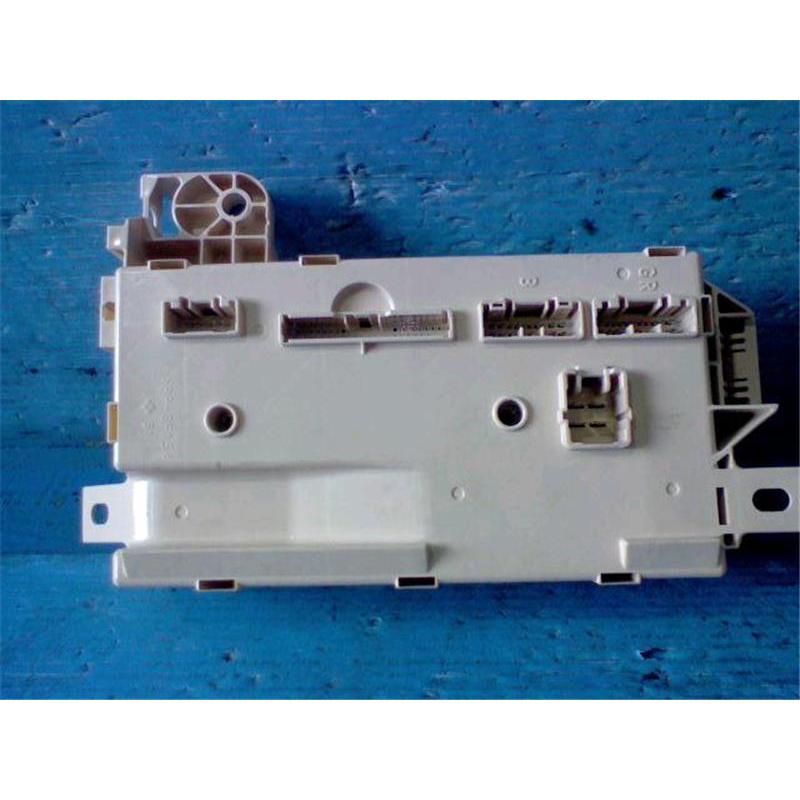 ダイハツ 純正 ムーブ 《 LA100S 》 ヒューズボックス P50400-24002684 : NGPパーツ王ヤフーショッピング店 - 通販 - Yahoo!ショッピング