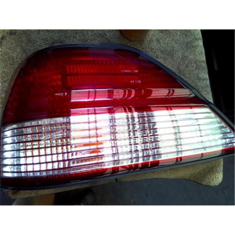 日産 純正 セドリック 《 HY33 》 左テールランプ P70300-23012107 : NGPパーツ王ヤフーショッピング店 - 通販 - Yahoo!ショッピング