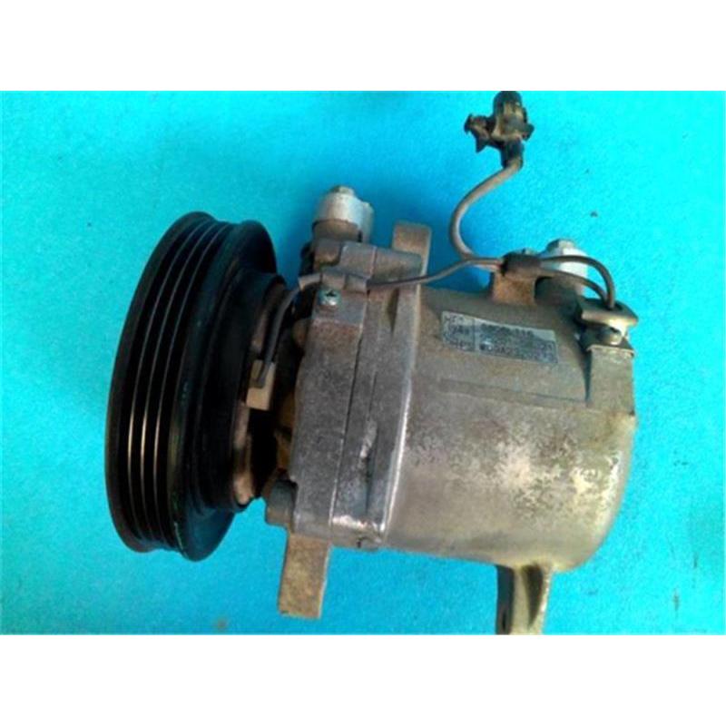 スズキ 純正 キャリー 《 DA63T 》 エアコンコンプレッサー P70300-23015331 : NGPパーツ王ヤフーショッピング店 - 通販 - Yahoo!ショッピング