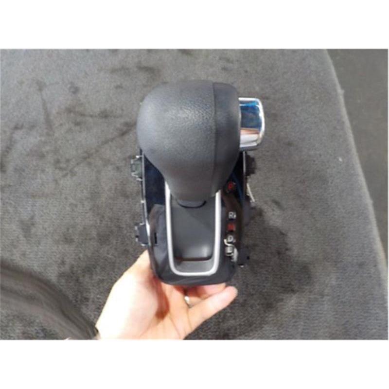 ホンダ 純正 N-BOX 《 JF3 》 シフトレバー P80200-20009503 : NGPパーツ王ヤフーショッピング店 - 通販 - Yahoo!ショッピング