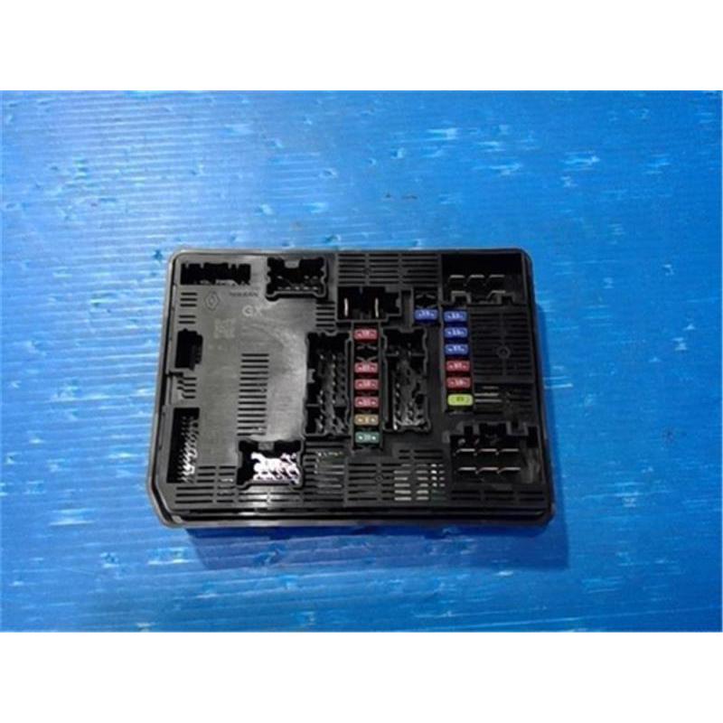 三菱 純正 eKスペース 《 B34A 》 ヒューズボックス P81400-24002735 : NGPパーツ王ヤフーショッピング店 - 通販 - Yahoo!ショッピング