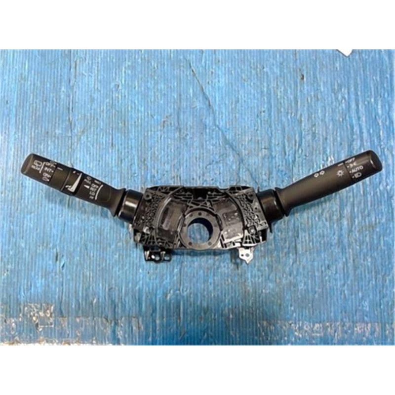 ホンダ 純正 フリード 《 GB5 》 ディマースイッチ P81400-24017191 : NGPパーツ王ヤフーショッピング店 - 通販 - Yahoo!ショッピング