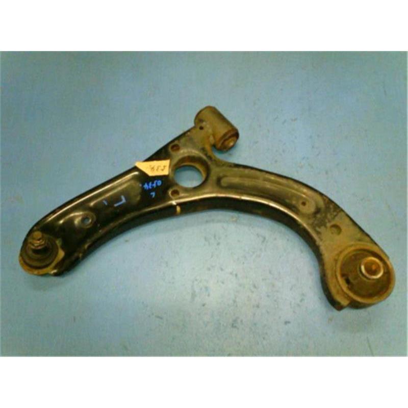 ダイハツ 純正 ウェイク 《 LA700S 》 左フロントロアアーム P81600-24002046 : NGPパーツ王ヤフーショッピング店 - 通販 - Yahoo!ショッピング