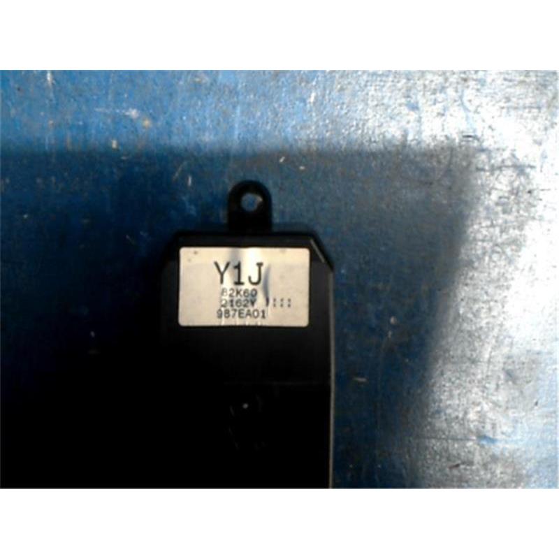 スズキ 純正 MRワゴン 《 MF33S 》 パワーウィンドウスイッチ P81700-24007335 : NGPパーツ王ヤフーショッピング店 - 通販 - Yahoo!ショッピング