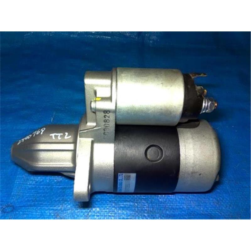 スバル 純正 サンバー 《 TT2 》 スターターモーター P81800-24003882 : NGPパーツ王ヤフーショッピング店 - 通販 - Yahoo!ショッピング