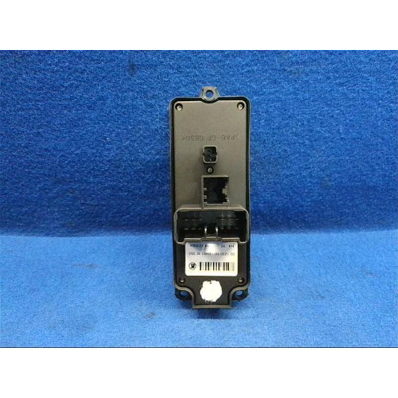 マツダ 純正 ベリーサ 《 DC5W 》 パワーウィンドウスイッチ P91100-24005470 : NGPパーツ王ヤフーショッピング店 - 通販 - Yahoo!ショッピング