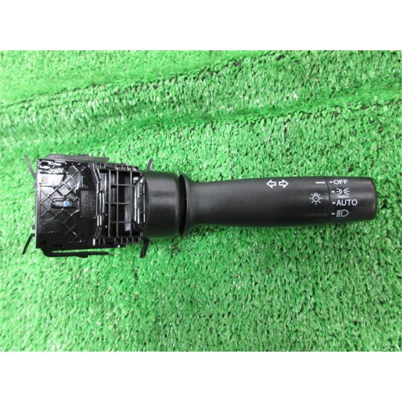 ホンダ 純正 N-WGN 《 JH1 》 ライトスイッチ 35255-T5A-J11 P91500-23002189 : NGPパーツ王ヤフーショッピング店 - 通販 - Yahoo!ショッピング