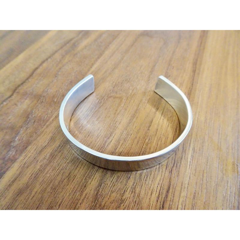 仁尾彫金『平打シルバー、バングル』ハンドメイド248b : 仁尾彫金 - 通販 - Yahoo!ショッピング