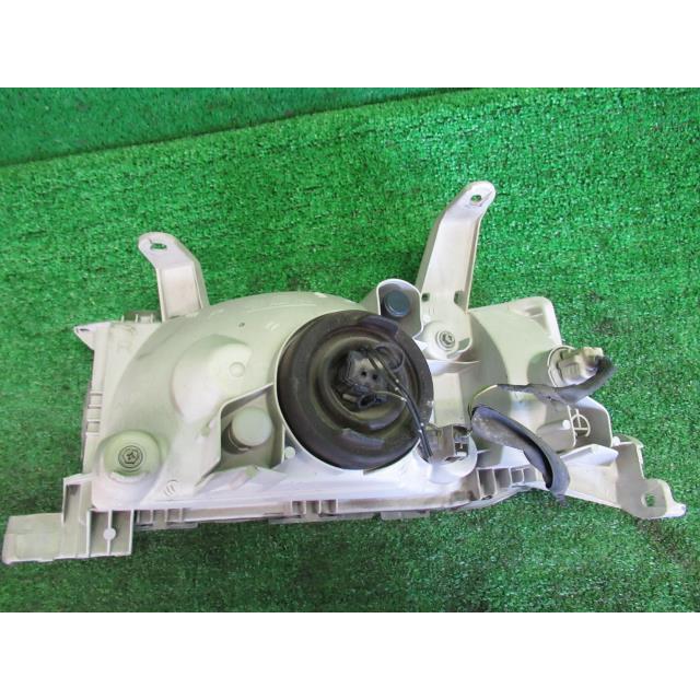 bB GH-NCP31 右 ヘッド ランプ ライト ASSY Z 040 コイト 52-032 210938 : nippou5554ヤフーショップ - 通販 - Yahoo!ショッピング