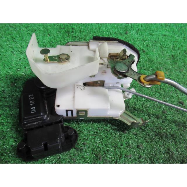 ライフ CBA-JB5 ドアロック ソレノイド F YR548 220124 : nippou5554ヤフーショップ - 通販 - Yahoo!ショッピング