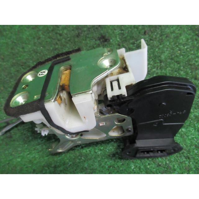 ライフ CBA-JB5 ドアロック ソレノイド F YR548 220124 : nippou5554ヤフーショップ - 通販 - Yahoo!ショッピング