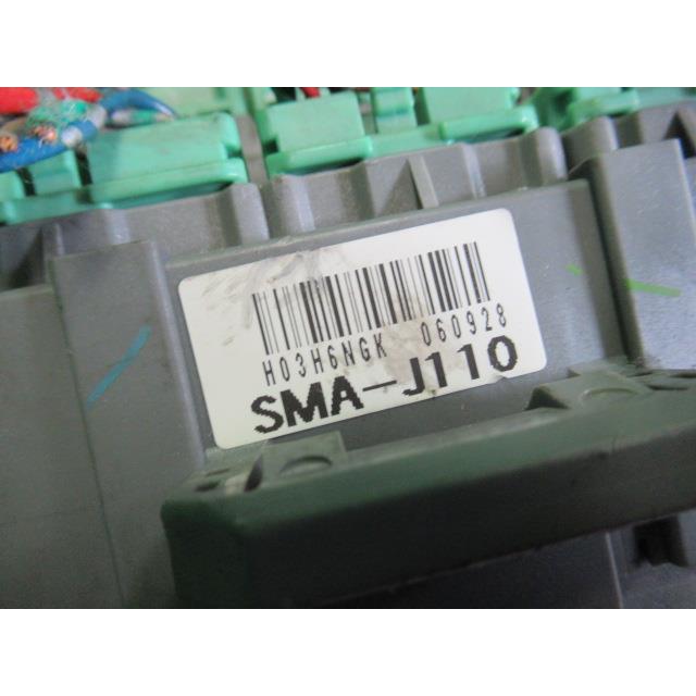 ストリーム DBA-RN6 ヒューズ ボックス RSZ B92P ナイトフォークブラックパール SMA-J110 4257 4LF 220341 : nippou5554ヤフーショップ ...