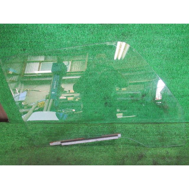 ミニキャブ M-U19T 右 フロント ドア ガラス マイティ低床 4WD W61 ホワイト アサヒ M243 220434 : nippou5554ヤフーショップ - 通販 - Yahoo ...