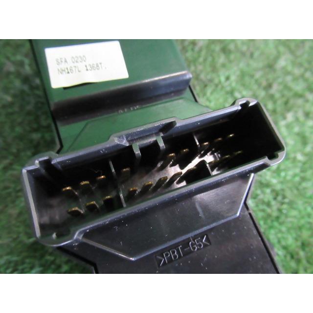 ライフ DBA-JB5 パワーウインドウスイッチ C B92P ナイトフォークブラックパール SFA 0230 NH167L 1368T 220496 : nippou5554ヤフーショップ ...