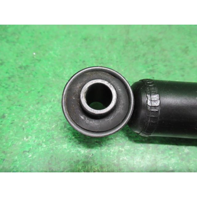 オッティ DBA-H91W 右リア ショック アブソーバー E Y11 ライトイエロー KYB KSF 1330 23020 : nippou5554ヤフーショップ - 通販 - Yahoo ...