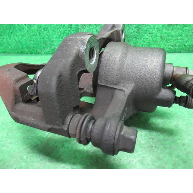 マーチ DBA-AK12 右 フロント キャリパー 12S KY0 ダイヤモンドシルバー(M) 23157 :000023015744330:nippou5554ヤフーショップ - 通販 ...