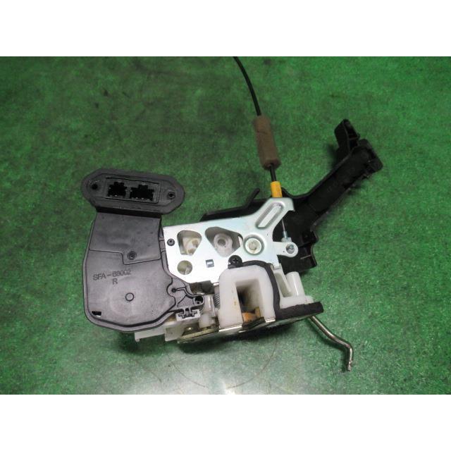 ライフ DBA-JB5 右 フロント ドア ロックソレノイド C YR546 バニラクレム 23426 : nippou5554ヤフーショップ - 通販 - Yahoo!ショッピング