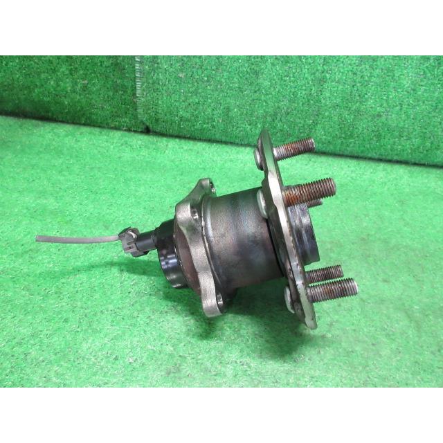 ヴォクシー DBA-AZR60G Rハブ Z煌 8人 1D2 グレー(M) NSK 89544-20010 240372 : nippou5554ヤフーショップ - 通販 - Yahoo!ショッピング