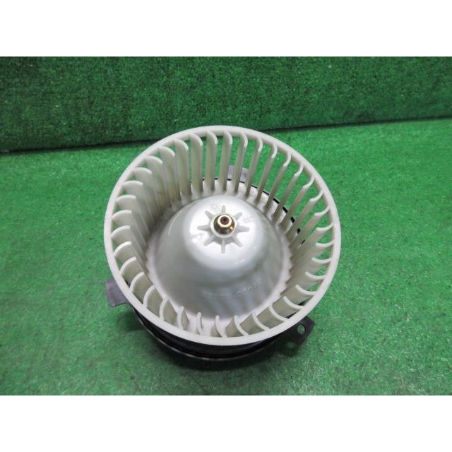 サンバー V-KS4 ヒーターブロアモーター STDスペシャルB三方開 4WD 054 ポーラホワイト 240406 : nippou5554ヤフーショップ - 通販 - Yahoo!ショッピング