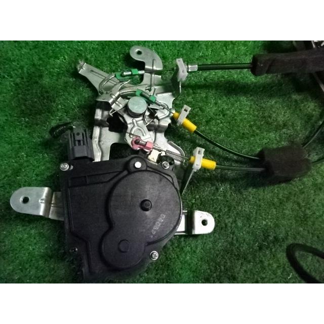 ステップワゴン DBA-RG1 ドアロック ソレノイド 2000 G NH624P プレミアムホワイトパール 200120 : nippou5554ヤフーショップ - 通販 - Yahoo ...