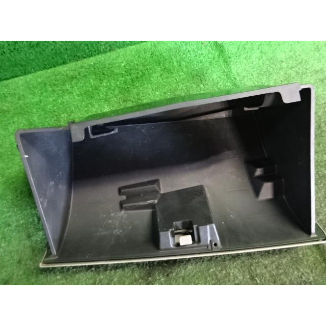 エブリイワゴン エブリィ EBD-DA64V グローブボックス 660 PA 26U スペリアホワイト 200555 : nippou5554ヤフーショップ - 通販 - Yahoo!ショッピング