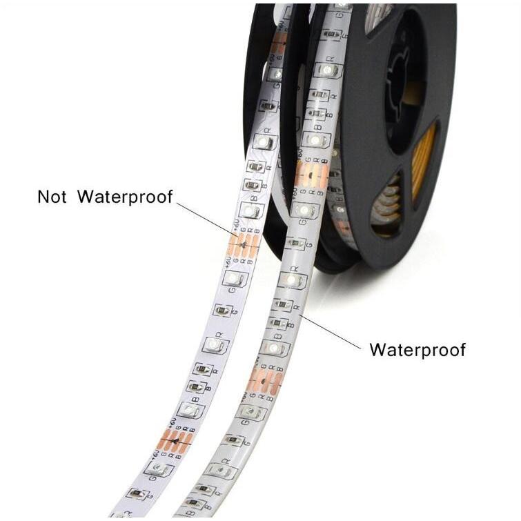 LED テープライト USB対応 5m SMD3528 5V LEDテープ 電球色 昼光色 間接照明 棚下照明 テレビの背景照明用LED ...