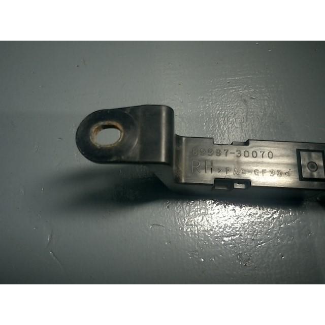 アイシス DBA-ZGM15G 「Rキーアンテナ」 L Gエディション 4WD 202 アイシン 「Rキーアンテナ」 89997-30070 ...