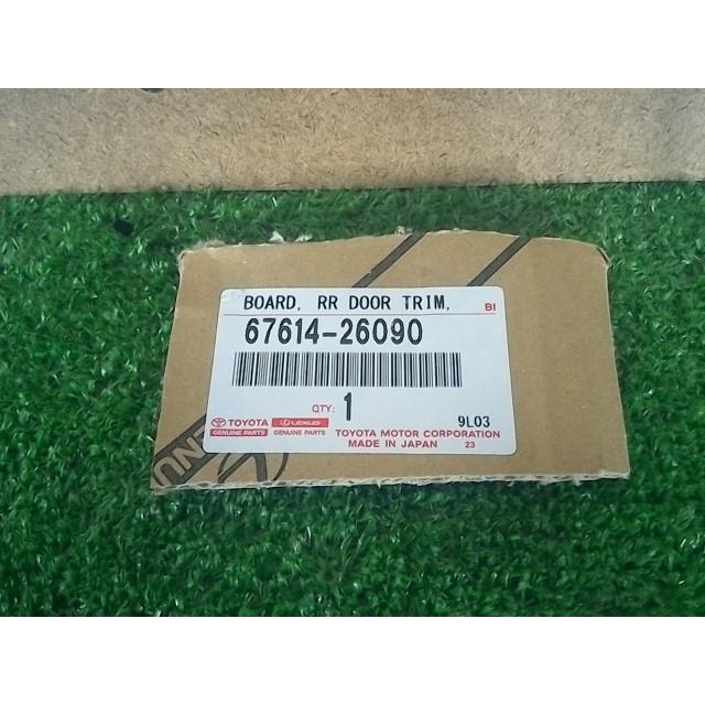 ハイエース KR-KDH205V 「リヤドアトリムLH」 DX 4WD 6人 67614-26090 : 有限会社二協自動車商会 - 通販 - Yahoo!ショッピング