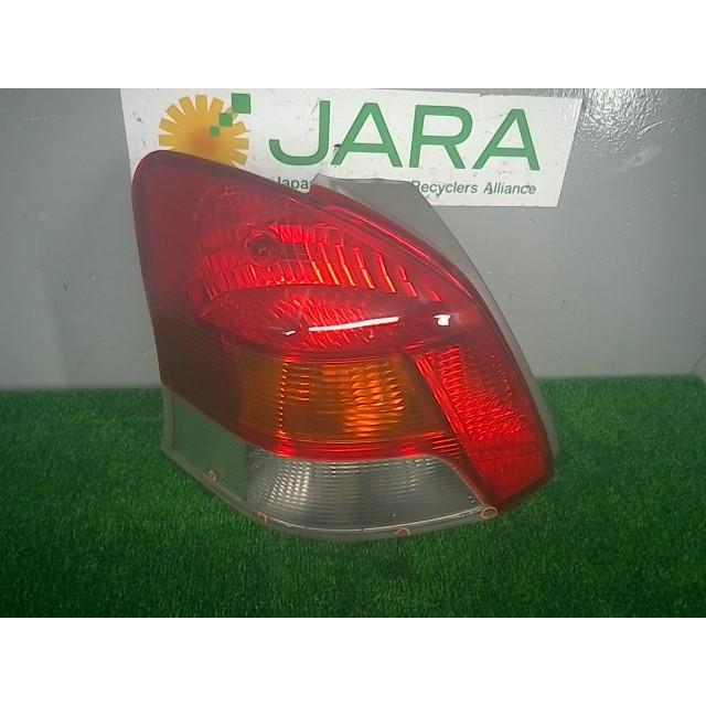 ヴィッツ CBA-NCP95 左テールランプ F 4WD 1E7 コイト 52-185 81560-52640 : 有限会社二協自動車商会 ...