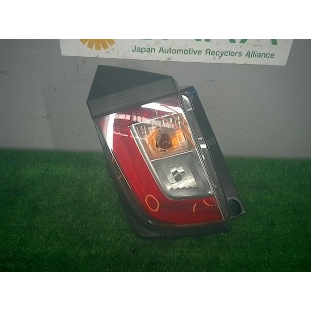 ミラ（ダイハツ） ミライース 5BA-LA360S 左テールランプ L SA3 4WD W24 トーカイデンソー 20523 81560-B2740 : 有限会社二協自動車商会 - 通販 ...