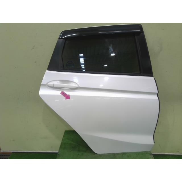 フィット 中古 DAA-GP5 右RドアASSY LEB-H1 NH624P M2L3 67510-T5A-J00ZZ : シマ商会 - 通販 - Yahoo!ショッピング