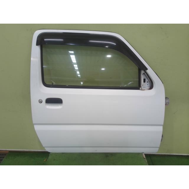 ジムニー 中古 ABA-JB23W 右FドアASSY K6AT 26U 68001-81A01 : シマ商会 - 通販 - Yahoo!ショッピング