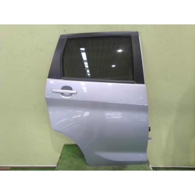 中古 eKワゴン DBA-B11W 右RドアASSY 3B20 A31 5730B408 : シマ商会 - 通販 - Yahoo!ショッピング