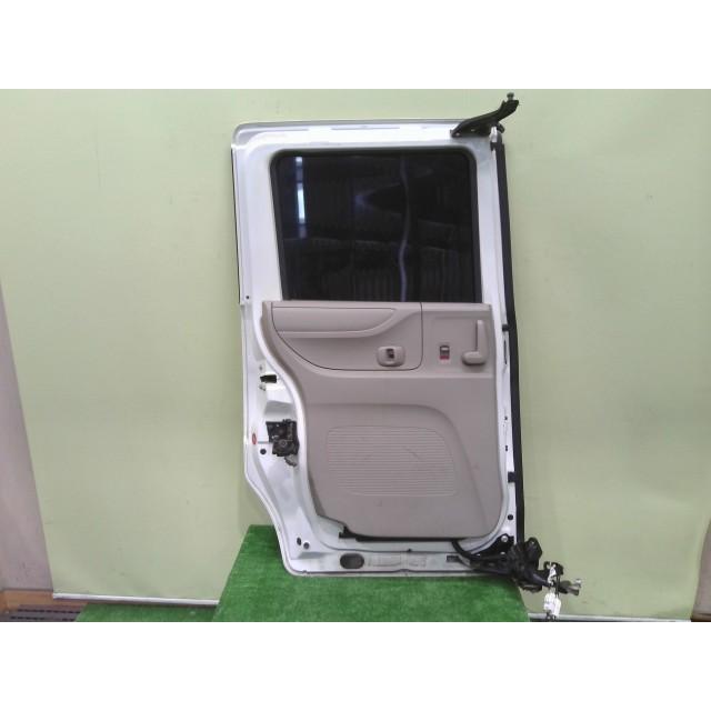 N-BOX 中古 N−BOX DBA-JF1 左RドアASSY S07A NH624P M2L3 67550-TY0-900ZZ : シマ商会 - 通販 - Yahoo!ショッピング