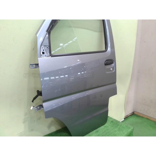 NV100クリッパー GBD-U72V 左FドアASSY 3G83 TRN 80101-6A00E 中古 : シマ商会 - 通販 - Yahoo!ショッピング