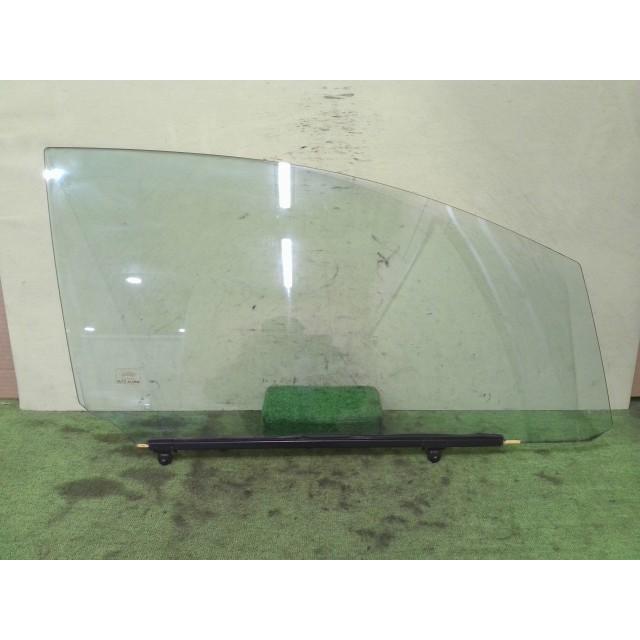 SAI DAA-AZK10 右Fドアガラス 2AZ-FXE 070 68101-75070 中古 : シマ商会 - 通販 - Yahoo!ショッピング