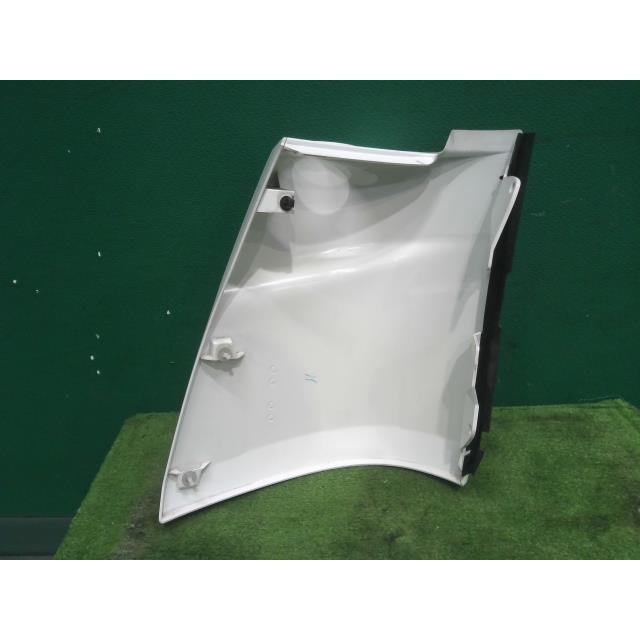 中古 キャンター TPG-FBA00 右Fコーナーパネル 4P10T MK580527 :000051113011300:シマ商会 - 通販 ...