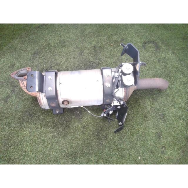 キャンター TPG-FBA20 触媒 4P10-T2 MK667729 中古 : シマ商会 - 通販 - Yahoo!ショッピング