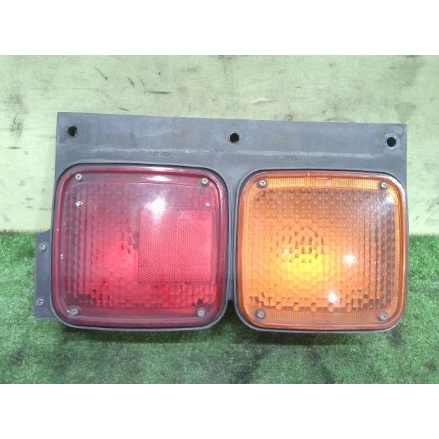 コンドル SKG-MK38L 左テールランプ GH5T 4158 26135-30Z1B 中古 : シマ商会 - 通販 - Yahoo!ショッピング