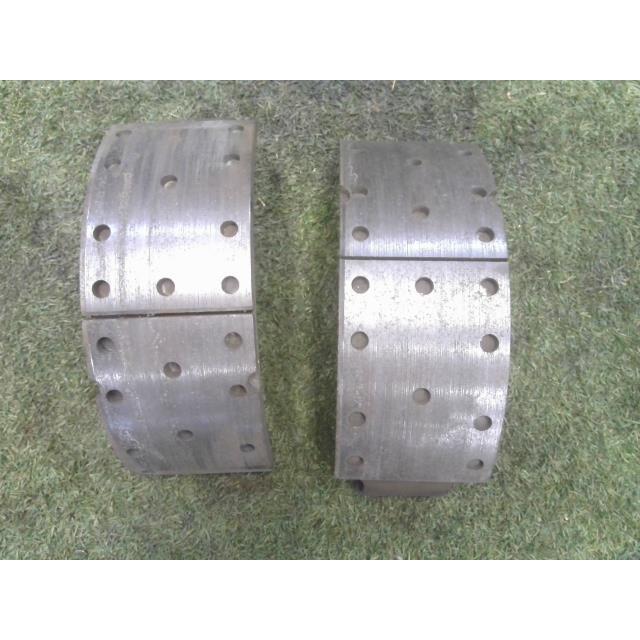 中古 いすゞ大型車 QKG-CYJ77A FRブレーキシュー 6UZ1T MJX12P 中古 いすゞ大型車 QKG-CYJ77A FRブレーキシュー 6UZ1T MJX12P
