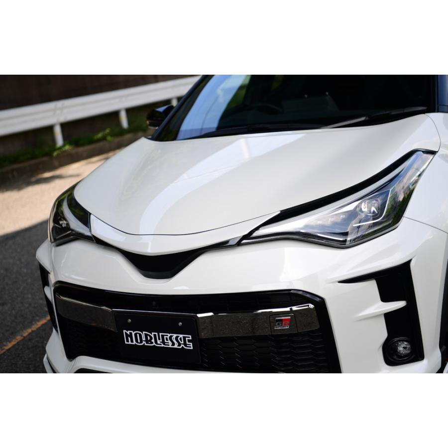 NOBLESSE GR C−HR マークレスグリル 089×209 ツートン塗装済品 : grchr-mg2-089 : ノブレッセショッピング - 通販 - Yahoo!ショッピング