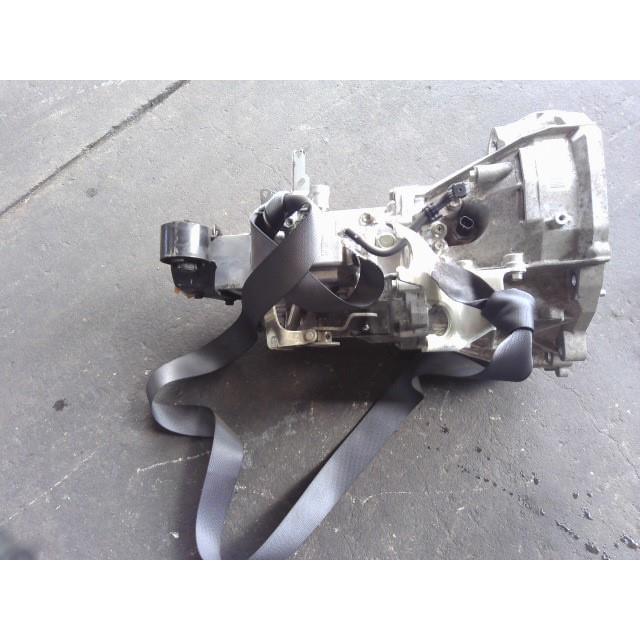 キャリイ キャリィ EBD-DA16T マニュアルミッションASSY MTミッション 5F 82ME : nomo10 ヤフーショップ - 通販 - Yahoo!ショッピング