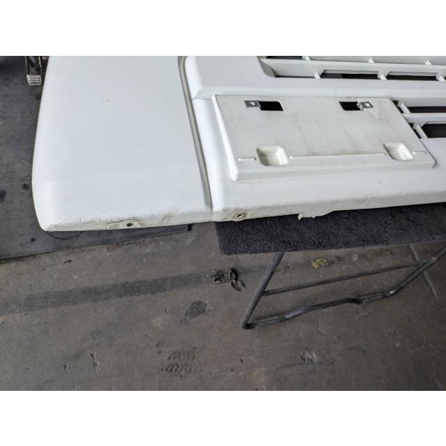 エブリイワゴン エブリィ HBD-DA17V Fバンパー フロントバンパー 素材色白 26U 71711-64P00-R7E 71711-64P01-R7E : nomo10 ヤフーショップ ...