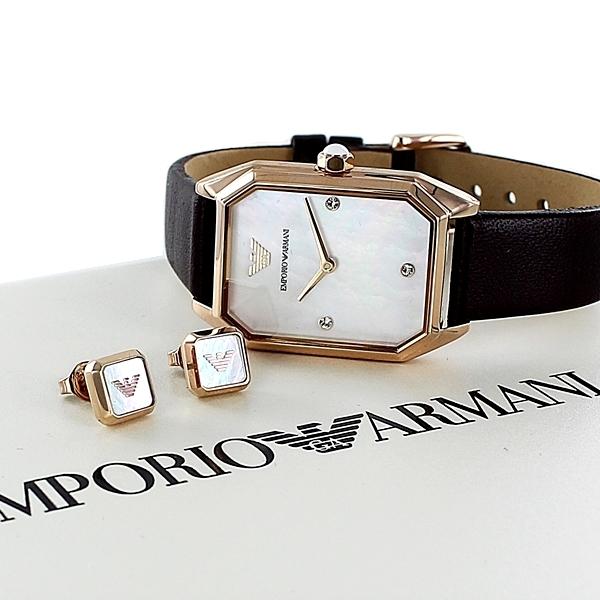 EMPORIO ARMANI 【箱ボロ・BOX訳あり】ギフトボックス 腕時計 ＆ アクセサリーセット ピアス 両耳用 エンポリオアルマーニ ...