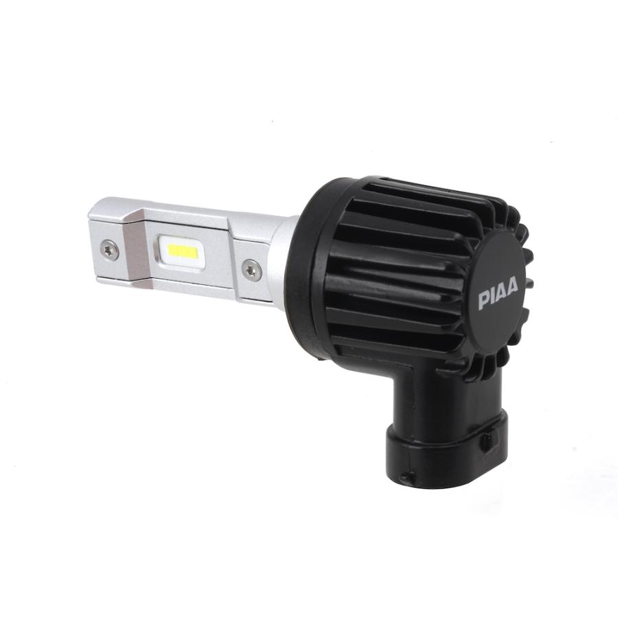 PIAA ヘッドライト/フォグライト用 LED 6000K 〈コントローラーレスタイプ〉 12V 18W 4000lm H8/9/11/16 3年保証 車検対応 2個入 LEH182 ピア ...
