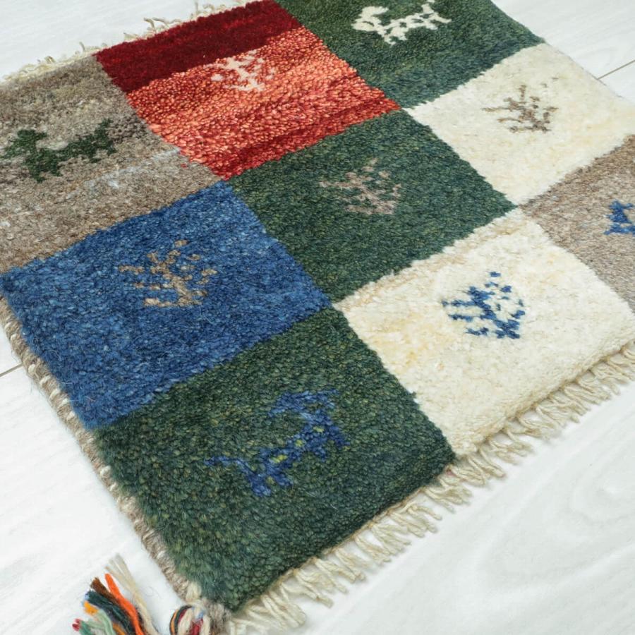 ギャッベ／ギャッベ 35×41cm イラン産 手織り リビング ウール ラグ ラグマット（BP-12580） : オリエンタルムーン - 通販 - Yahoo!ショッピング