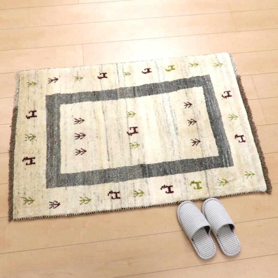 ギャッベ／ラティーフ 117×80cm イラン産 手織り リビング ウール ラグ ラグマット（BS-11438） : オリエンタルムーン - 通販 - Yahoo!ショッピング