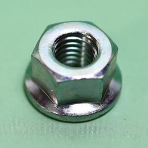 ガイドバーナットA(ツバ付ナット) 共立(kioritz) チェンソー CSV400用 やまびこ【メール便可】 : オアシスプラス - 通販 - Yahoo!ショッピング