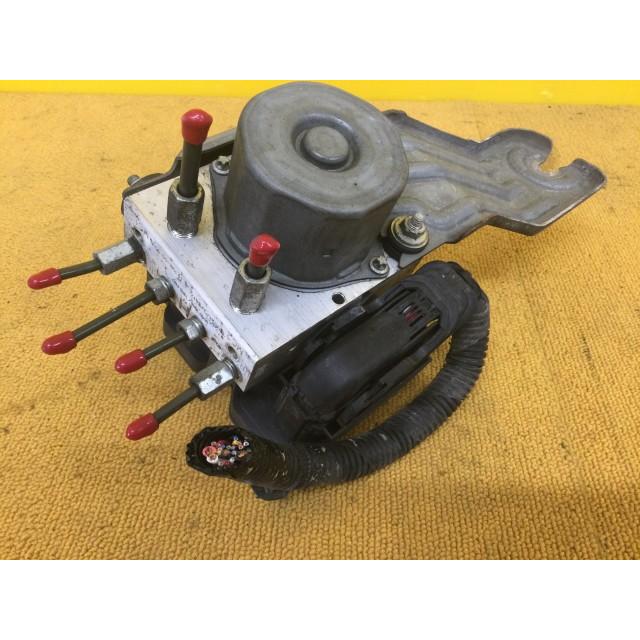 スペーシア DAA-MK53S ABSアクチュエーター 56110-79RH 56130-79RH0 : 小塚自動車商会 - 通販 - Yahoo!ショッピング