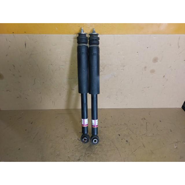 スペーシア 5AA-MK53S リアショックアブソーバー 4WD 左右セット 41810-79RB0 : 小塚自動車商会 - 通販 - Yahoo!ショッピング